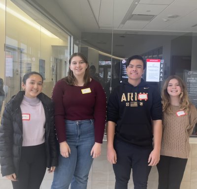 Freshmen Attend HOBY Leadership Seminar | News | Brownell Talbot