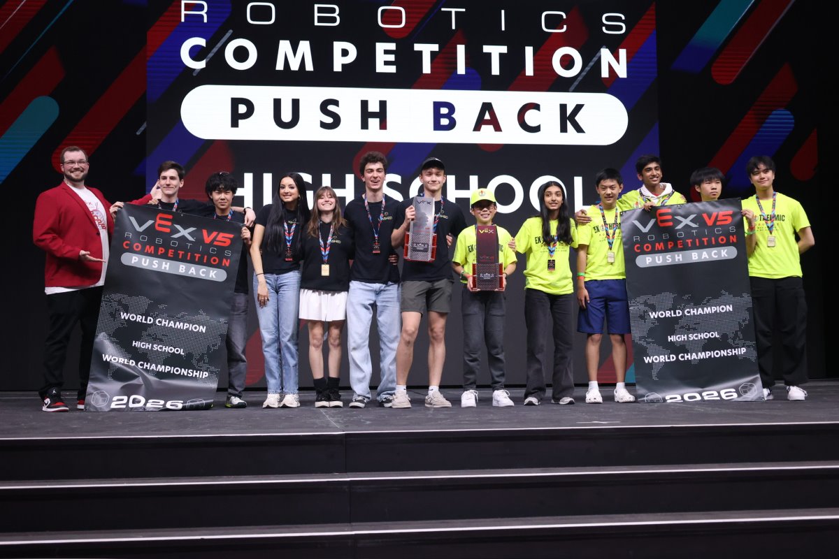 Brownell Talbot Robotics Team Wins 2026 VEX Robotics World Championship ...